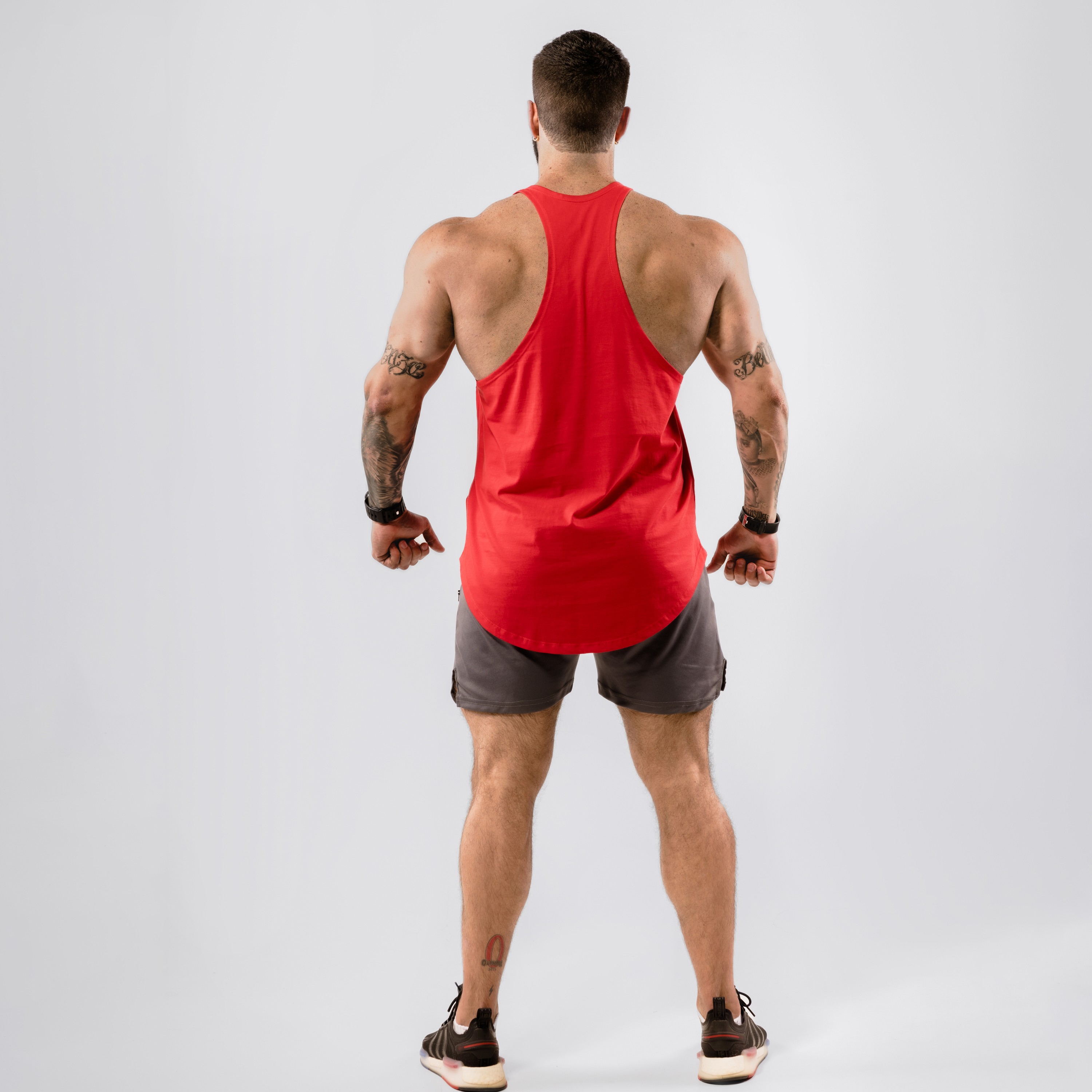 Regata Cavada Anatomic Lisa Vermelha - Metamorfose Brasil